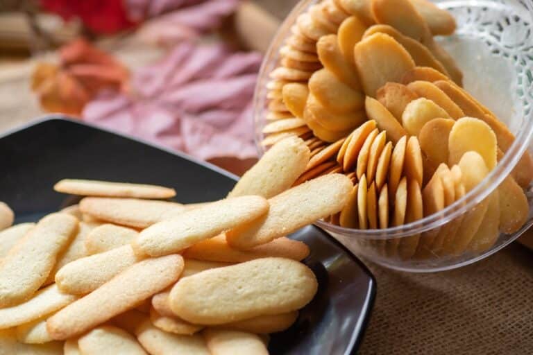 15 Cute Asian Cookies for Any Occasion